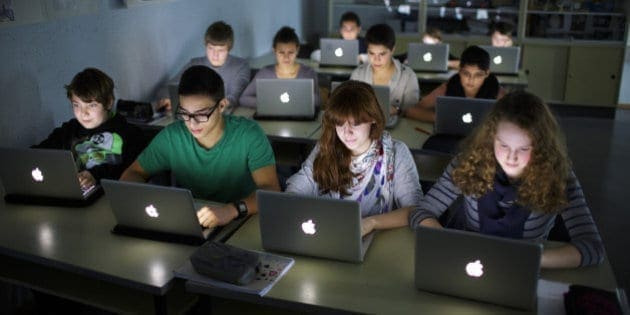 WiFi In Schools - Is it Causing Cancer in our Children?
